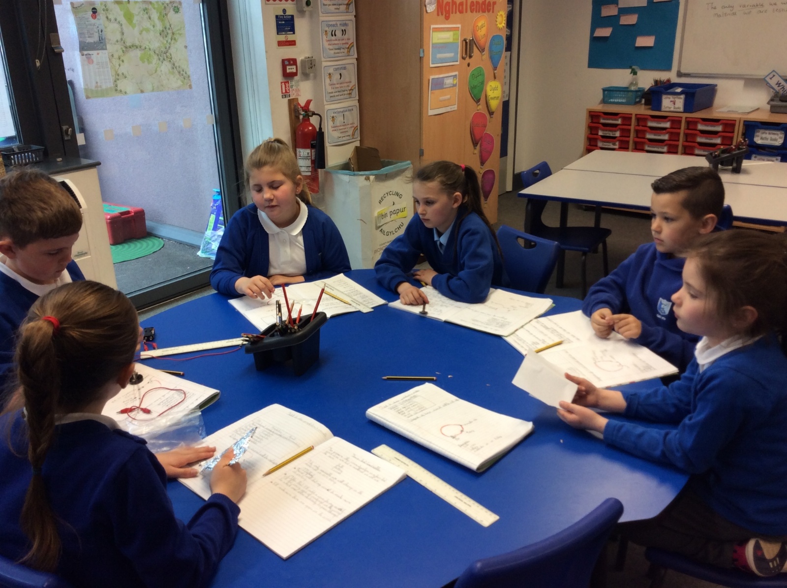 Williamstown Primary School - We learn through many differenent fun ways!